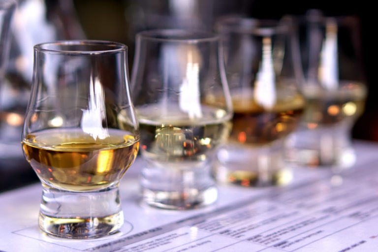 An Essential Guide to Whisky Tasting | Islay Cottages